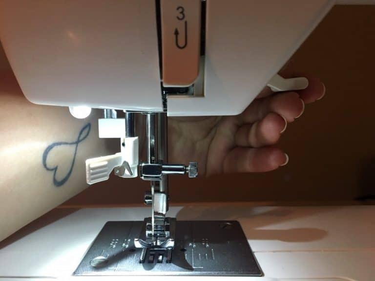 Thread Take-Up Lever Problems (6 Common Issues) – Sewingmachinetalk.com