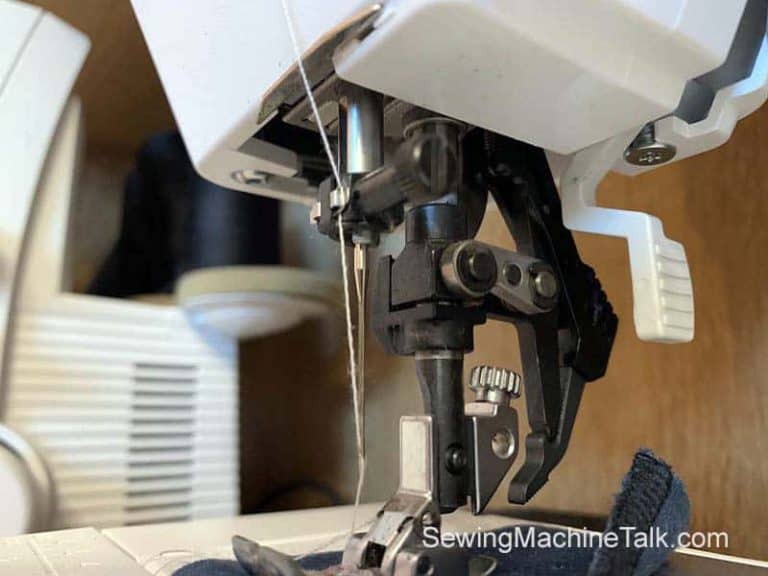 11 Easiest Fabrics For Sewing (With Tips For Beginners ...